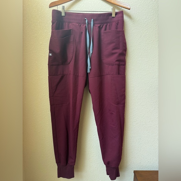 Figs | Pants & Jumpsuits | Figs Womens Burgundy Cargo Pants | Poshmark